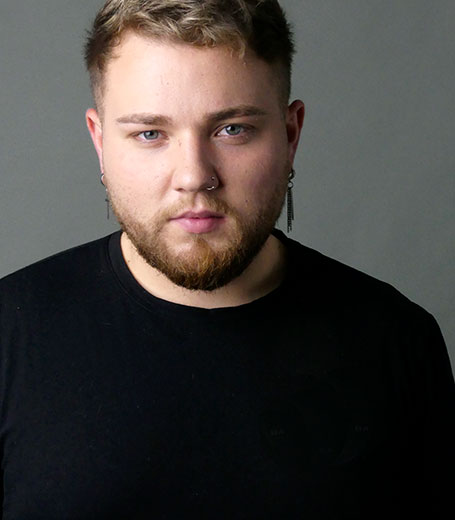 CHRISTOPHER TORRES - María Rubio Mánager